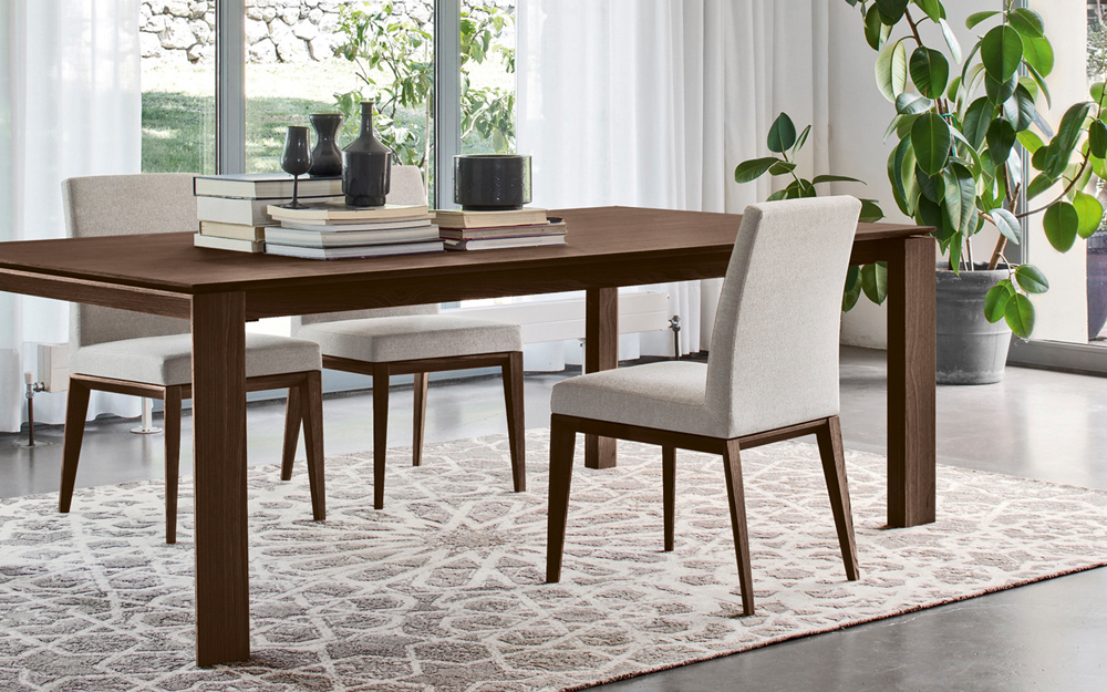 Calligaris Bess Chair Wood Legs